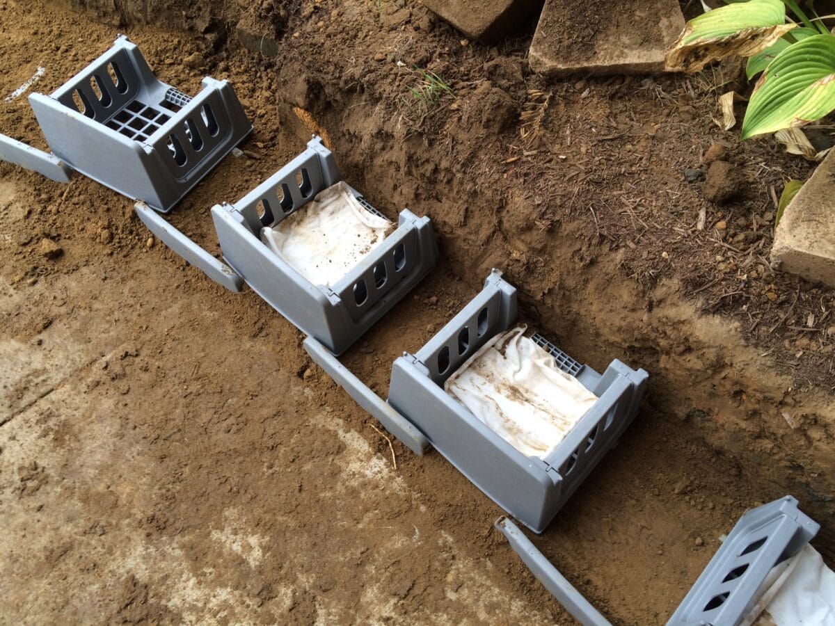 Enhancing Landscapes With Plantable Retaining Wall Blocks - Vertical ...